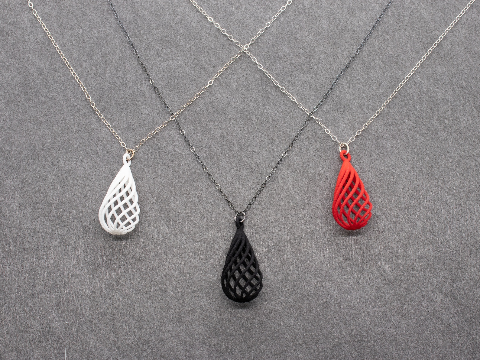 Tapered Swirl Teardrop Pendant 3D Printed Nylon | Etsy