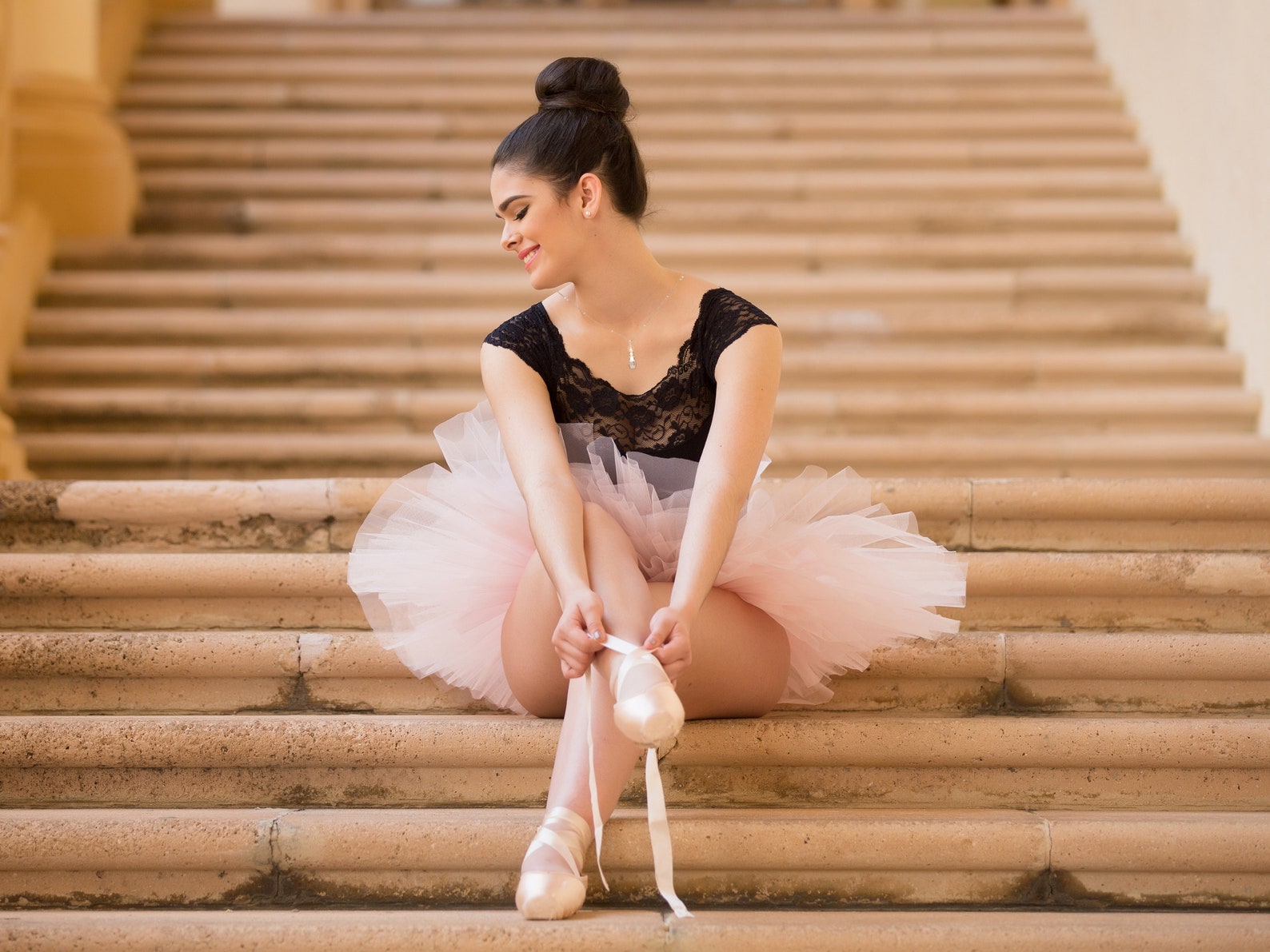 Pointe Shoe Pendant, Ballet Necklace for Ballerina Gift, Rose Gold ...