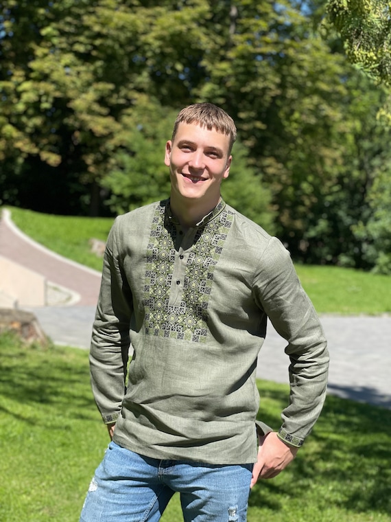 Ukrainian Man Vyshyvanka in Military Style Ukrainian Vysyta - Etsy UK