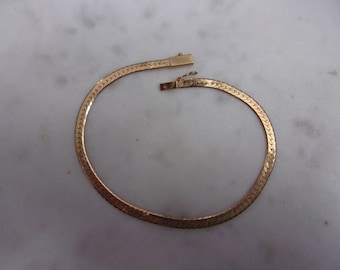 Box Clasp Bracelet - Etsy