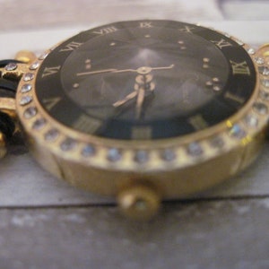 PARMEX Two-toned Quartz Ladies' Wristwatch With Beautiful Faceted Lens ...