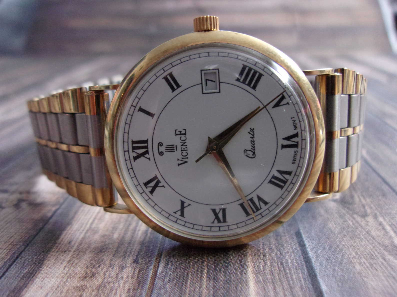 VICENCE 14K Solid Gold Quartz Men's Wristwatch With Date | Etsy