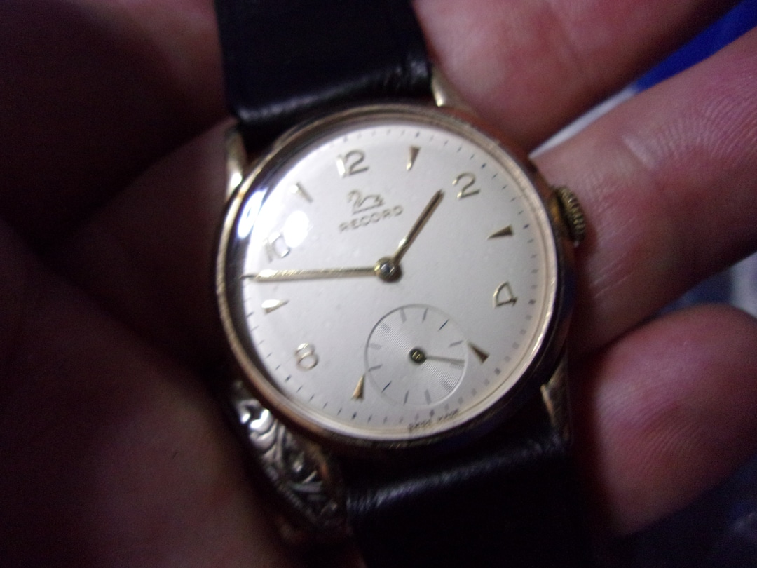 Stunning Vintage RECORD 9K Solid Gold Manual Watch With Subseconds ...