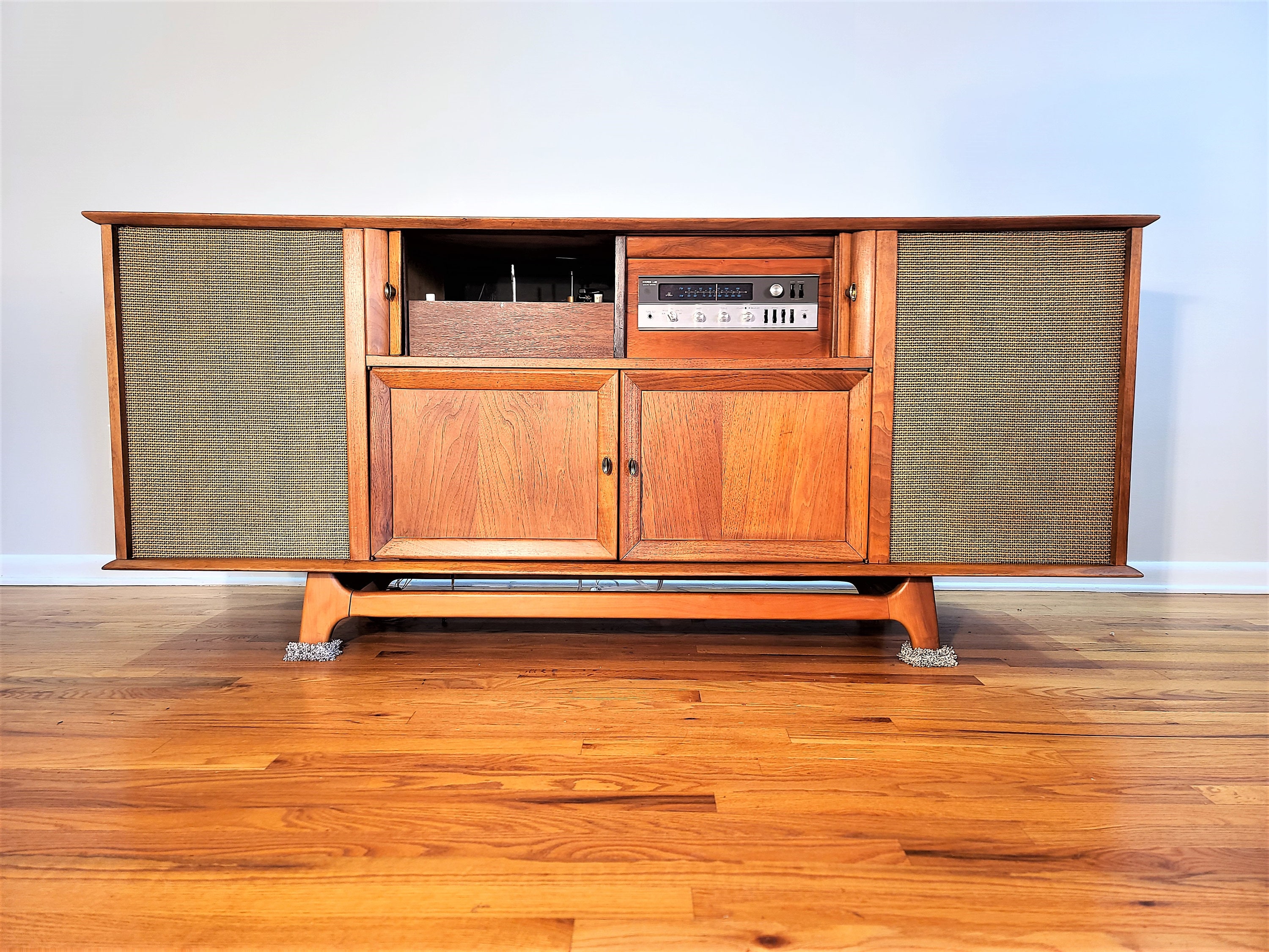 1961 Magnavox Console Stereo