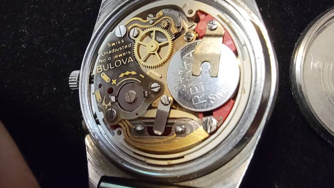 Rare Vintage Bulova Accutron Quartz Stainless Steel Day/date - Etsy