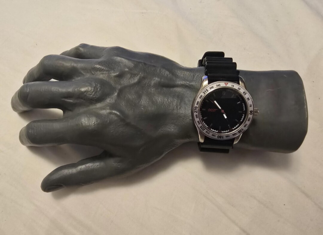 Vintage Fossil 007 LI-1678 Base Metal Limited Edition 0522/3000 Quartz ...