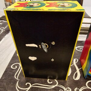 Vintage Mickey Mouse Skating Musical Jewelry Box (manufactured Howard ...