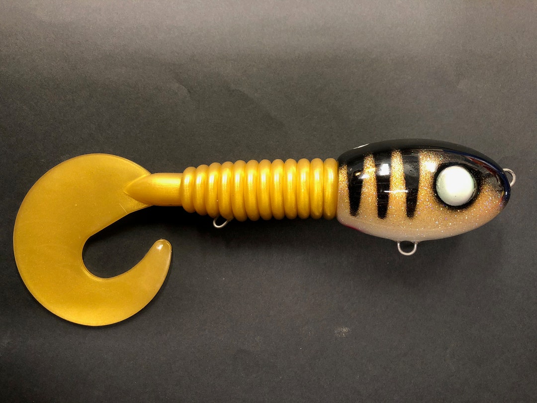 Big C-man - Walleye - Etsy