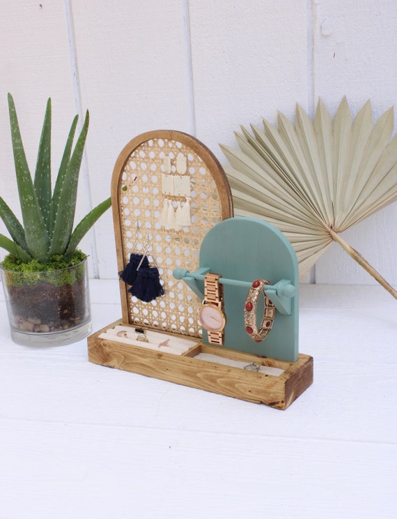 Rattan jewelry organizer store