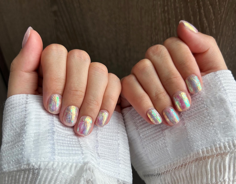 Handmade Shiny Oval Press on Nails: 3D Gel Faux Nails - Etsy Australia