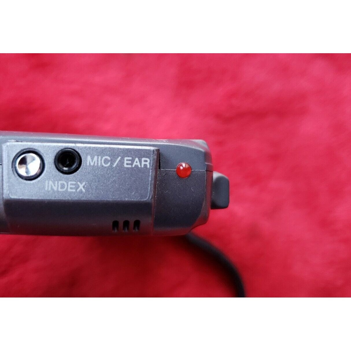 Radio Shack Micro-44 Handheld Microcassette Voice Recorder 14-1183 ...