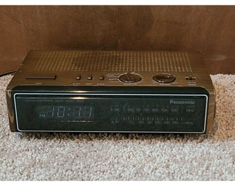 Vintage Panasonic Faux Wood Digital Clock Radio RC 6410 - Etsy