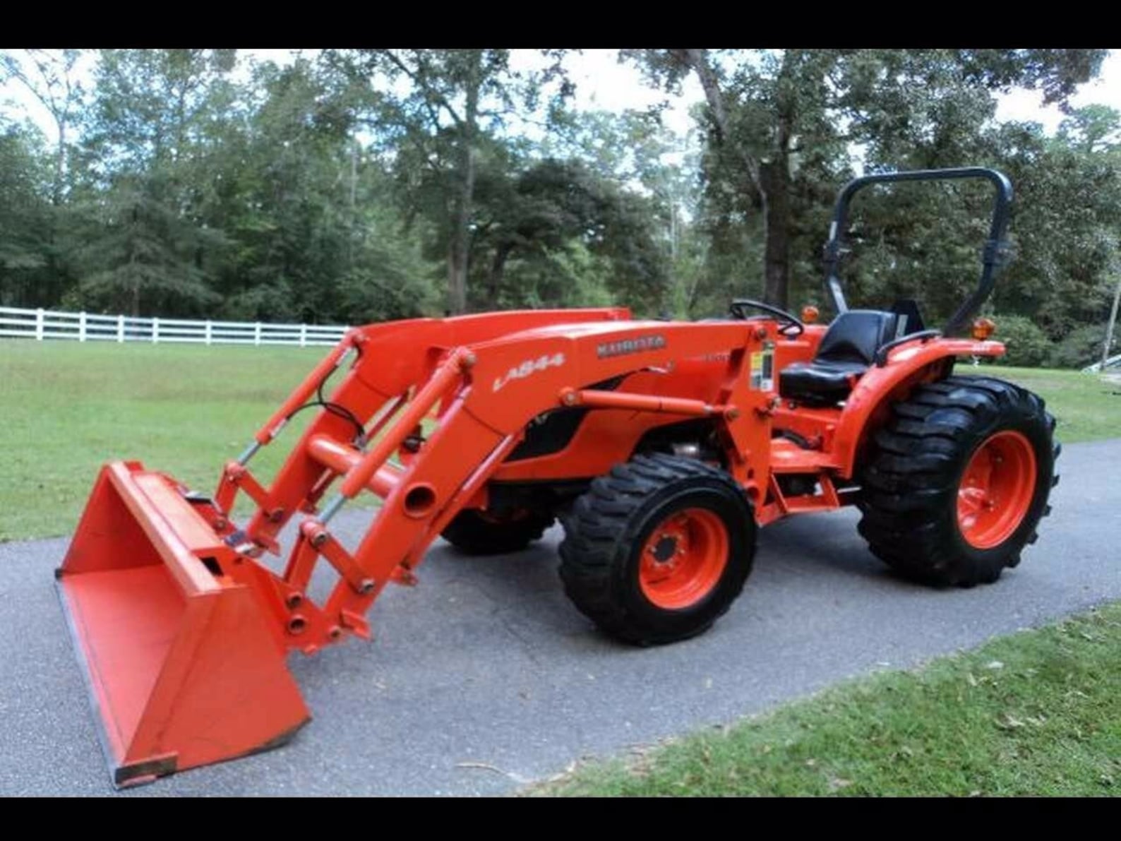 KUBOTA MX5100 Parts Manuals With LA844 Loader Parts Manual 400pgs With ...