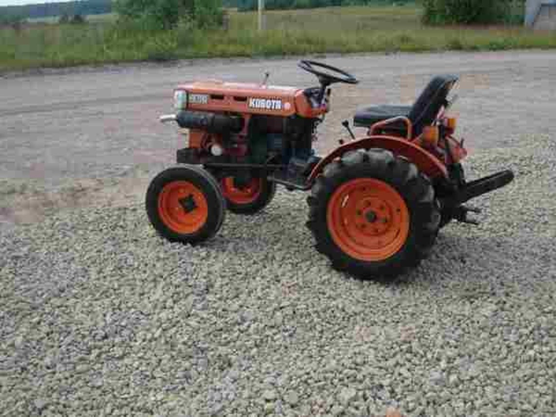 KUBOTA B5100 Operations & Parts Manuals -300pgs for B-5100 B 5100 E DT ...
