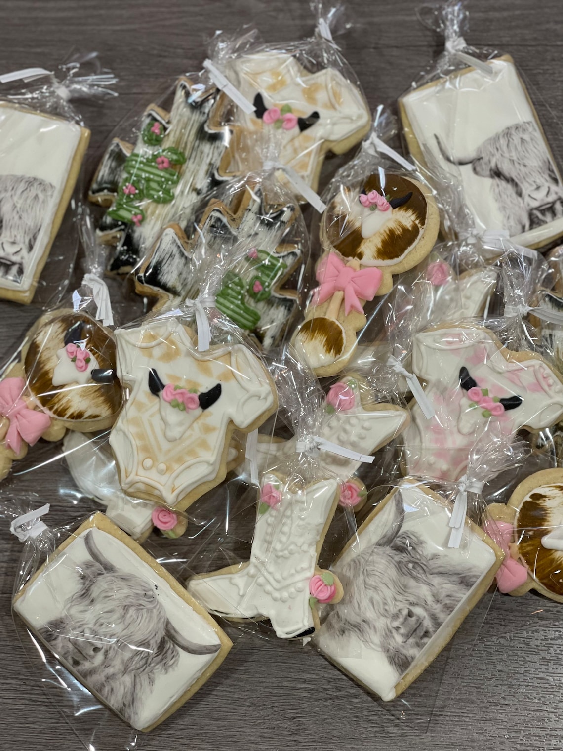 Highland Cow Cookies For Baby Shower at John Pavon blog