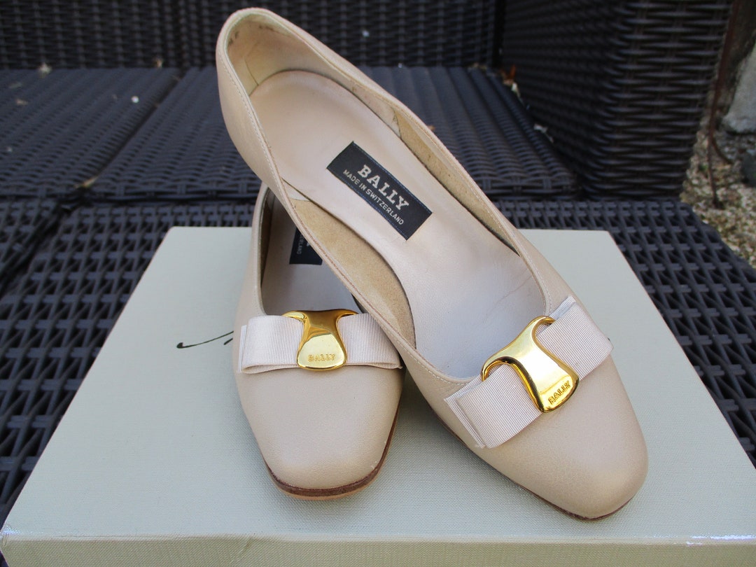 Vintage Luxury Bally Leather Shoes/ Pumps. Vara Bow. Made in ...