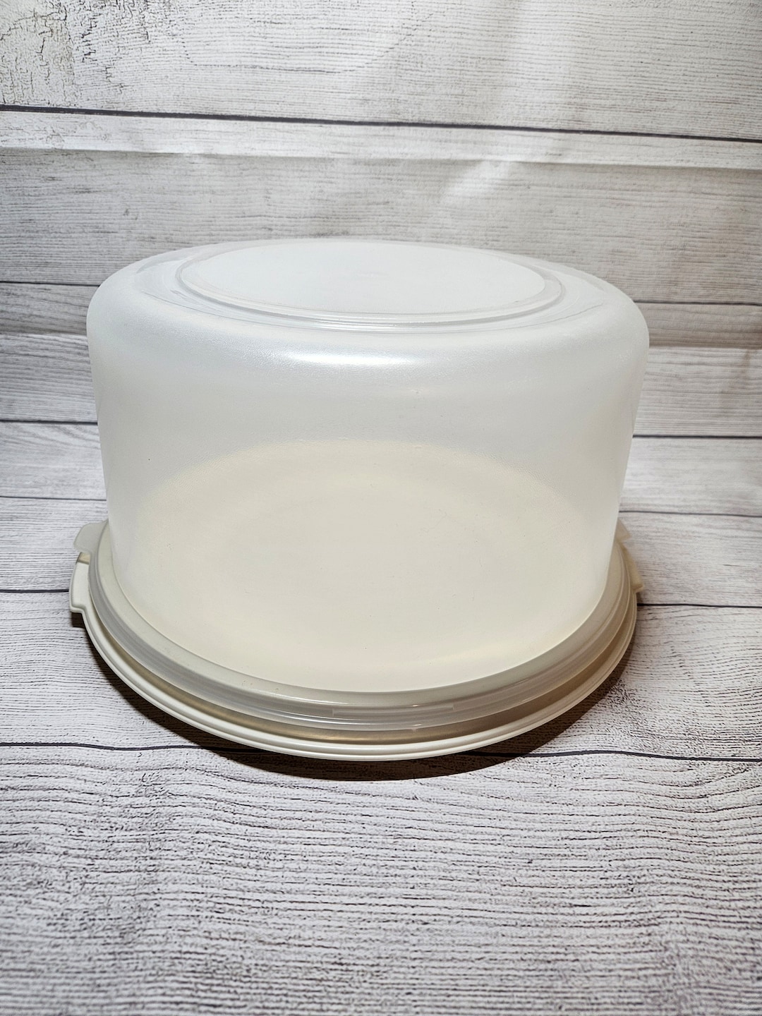 Rubbermaid Servin' Saver Cake Holder From the 1980s 13" Across, Vintage ...