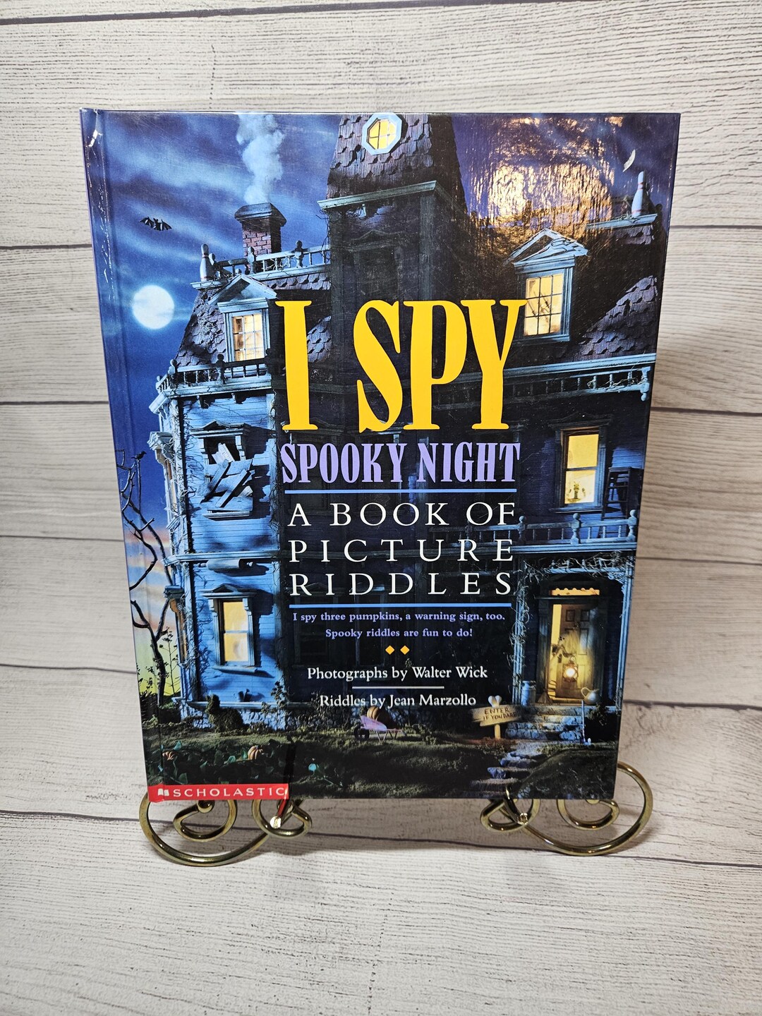 I SPY Spooky Night: A Book of Picture Riddles, Hardcover 1996 ...