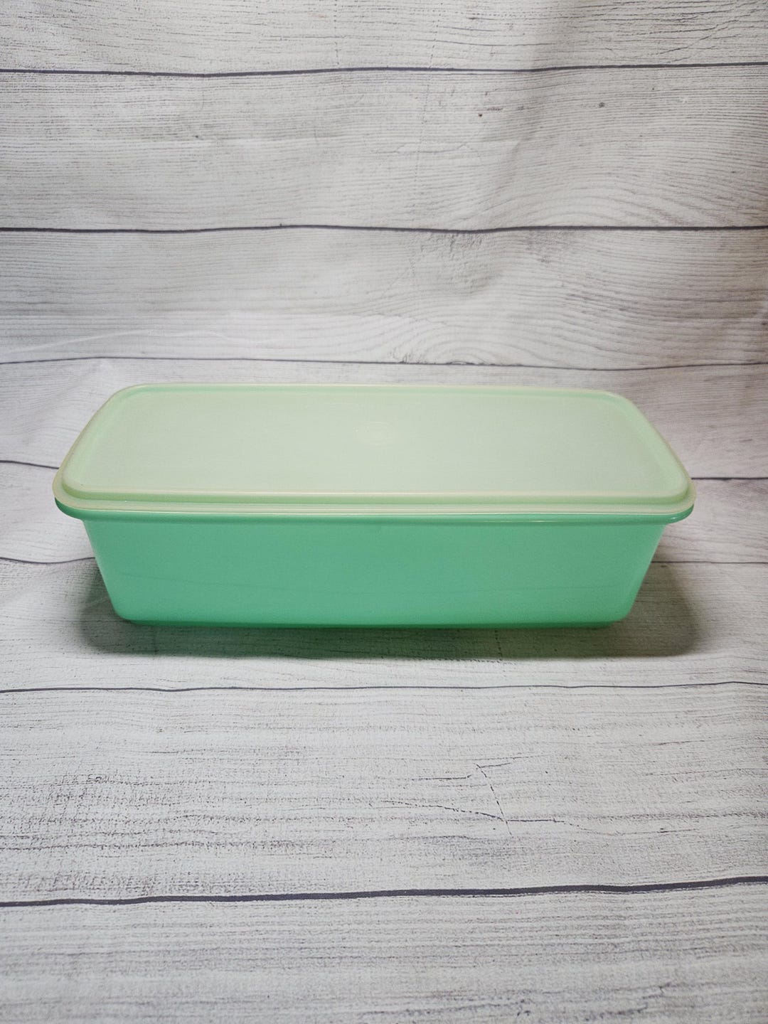 Vintage TUPPERWARE Easy-crisp Container - COMPLETE - #782 W/ Lid #784 ...