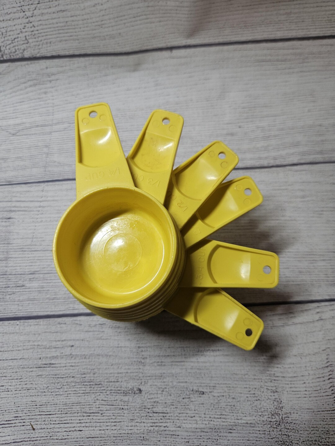 Vintage Tupperware Measuring Cups Set of 6 GOLDEN YELLOW 1970s Baking ...