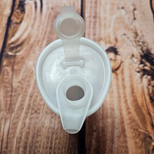 Vtg TUPPERWARE Sweet Saver Syrup Container 640 With Dripless Spout Lid ...