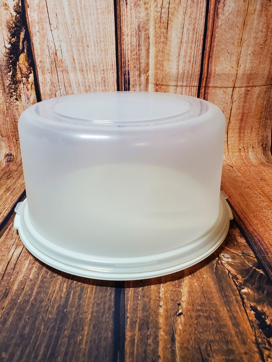 Rubbermaid Servin' Saver Cake Holder From the 1980s 13" Across, Vintage ...