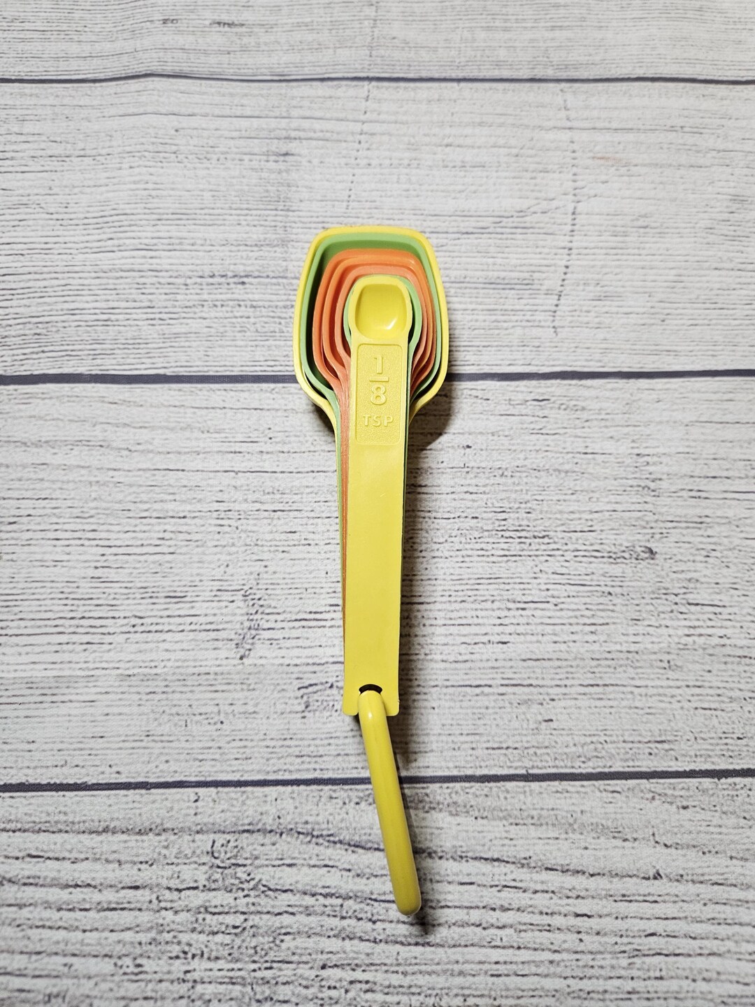 Vintage Tupperware Measuring Spoon Set of 7 MULTI-COLOR 1980s With Ring ...