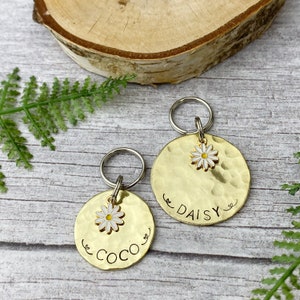 Dog Tag | Daisy Dog Tag | Pet Tag for Puppies, Cats and Dogs | White ...