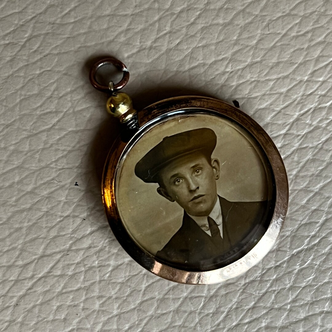 Antique Photo Locket Victorian Locket Edwardian Locket Photo Pendant ...