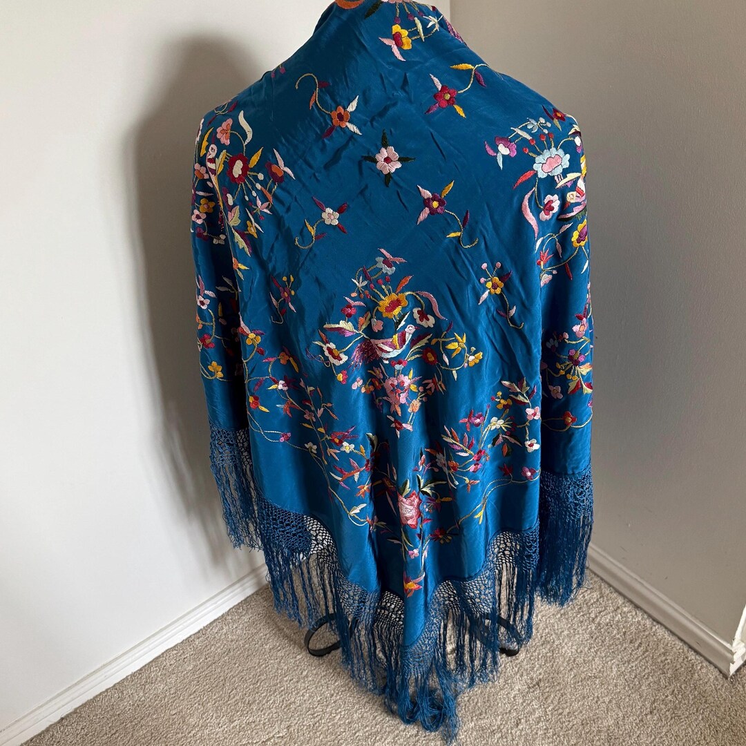 Antique Chinese Piano Shawl Antique Embroidered Silk Shawl Antique ...
