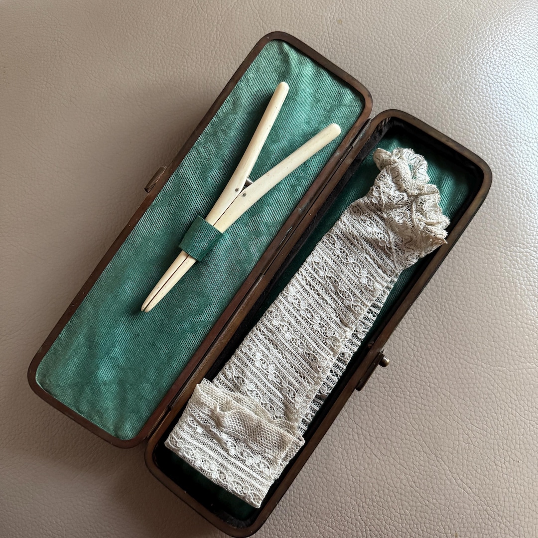 Antique Leather Concertina Glove Box With Glove Stretchers and ...