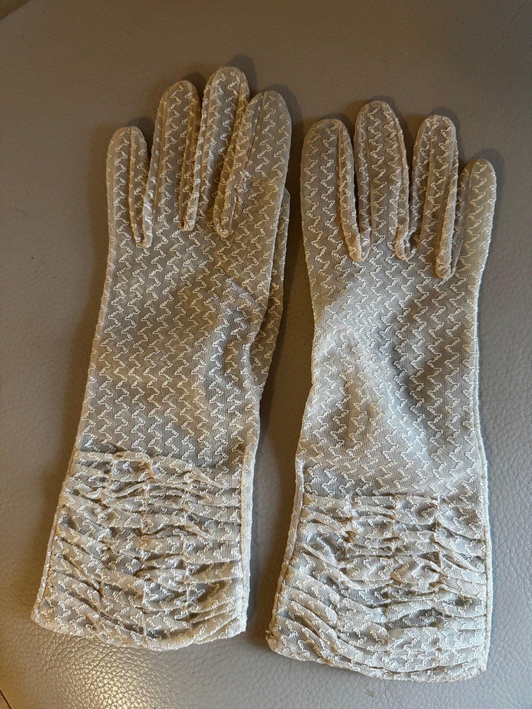 Vintage Ruffled Evening Gloves Embroidered Gloves Bridal Gloves Wedding ...