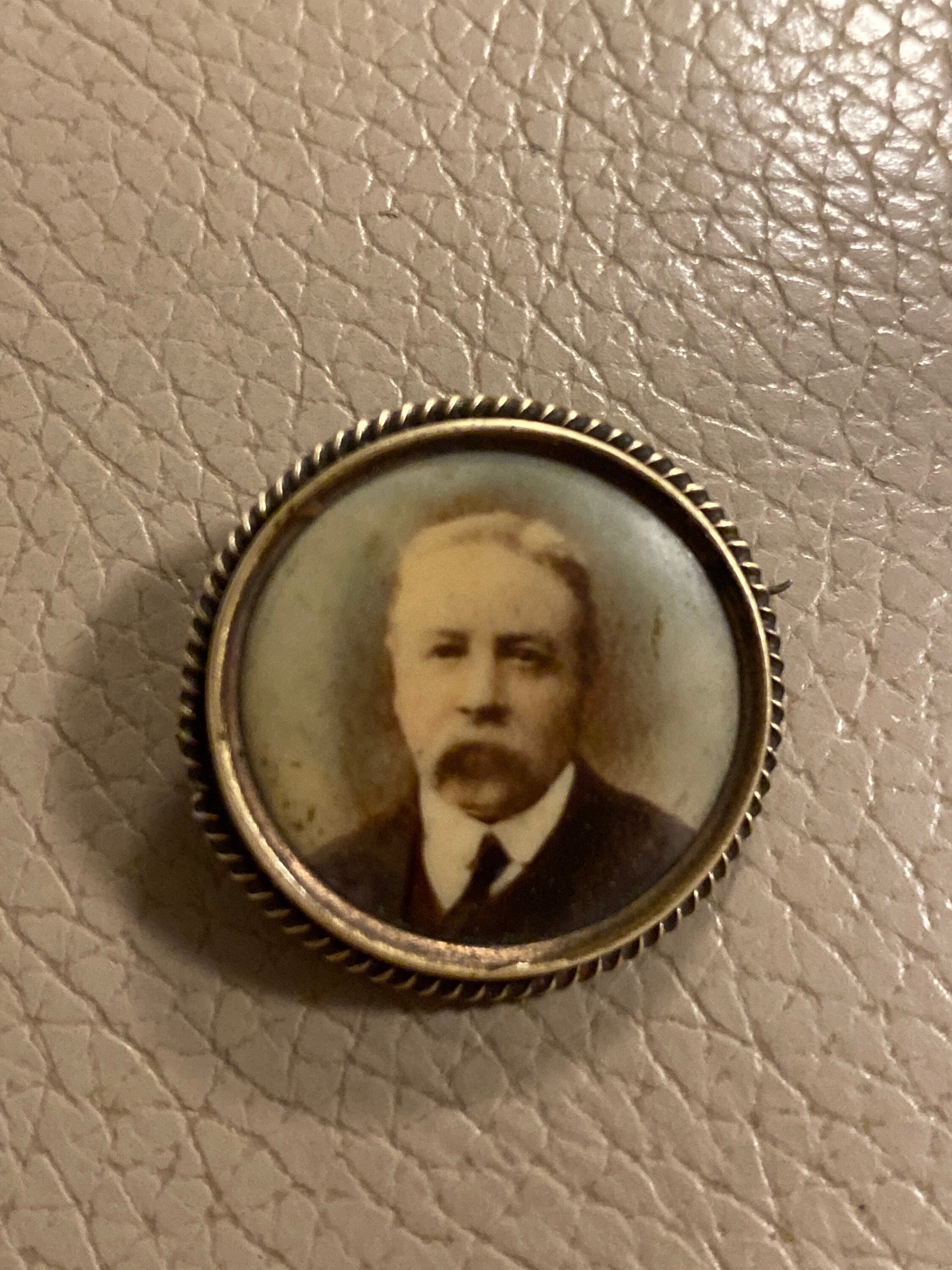 Antique Victorian Brooch Portrait Brooch Miniature Portrait - Etsy UK