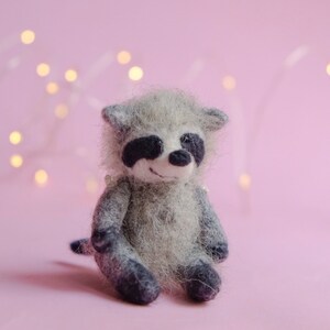 Needle Felted Raccoon Miniature, Cute Felt Raccoon Toy, OOAK Art Doll ...