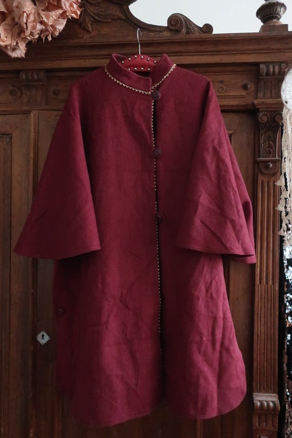 French Vintage long wool cape coat Burgundy red with … - Gem