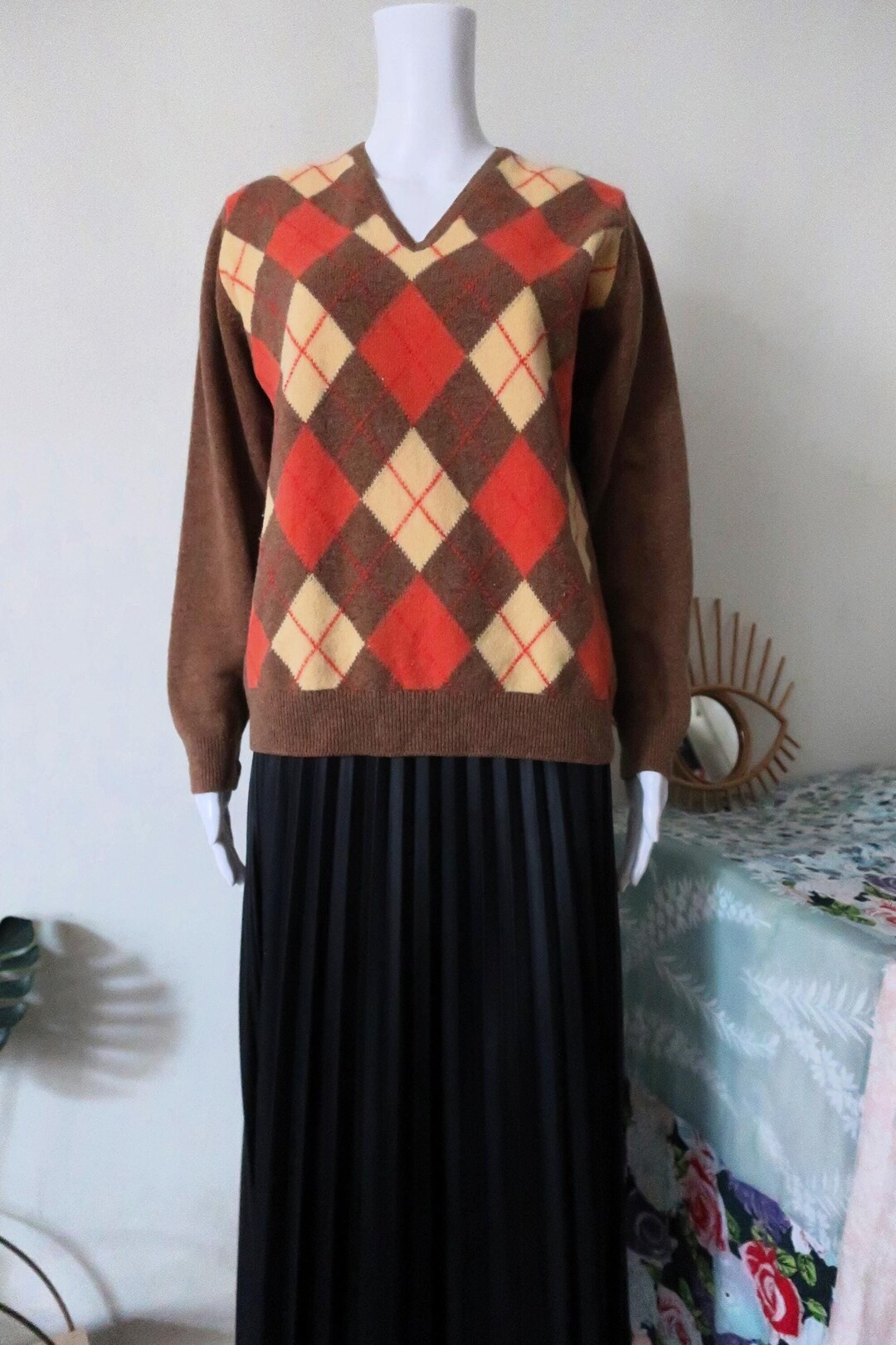 Scottish Vintage Peter Scott Lambswool V-neck Sweater Jumper Pullover ...