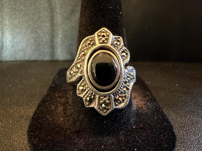 Vintage Unusual Rotating Gem Ring - Etsy