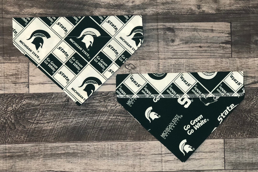 Michigan State Spartans Over Collar Dog Bandana, MSU Pet Scarf ...