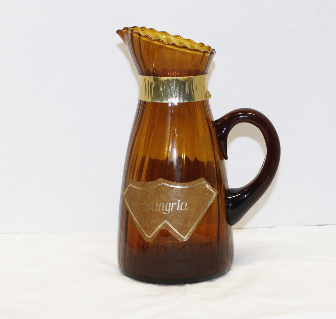 Vintage Sangria Amber Glass Pitcher Large 10 Ribbed Dark Amber Spanish ...