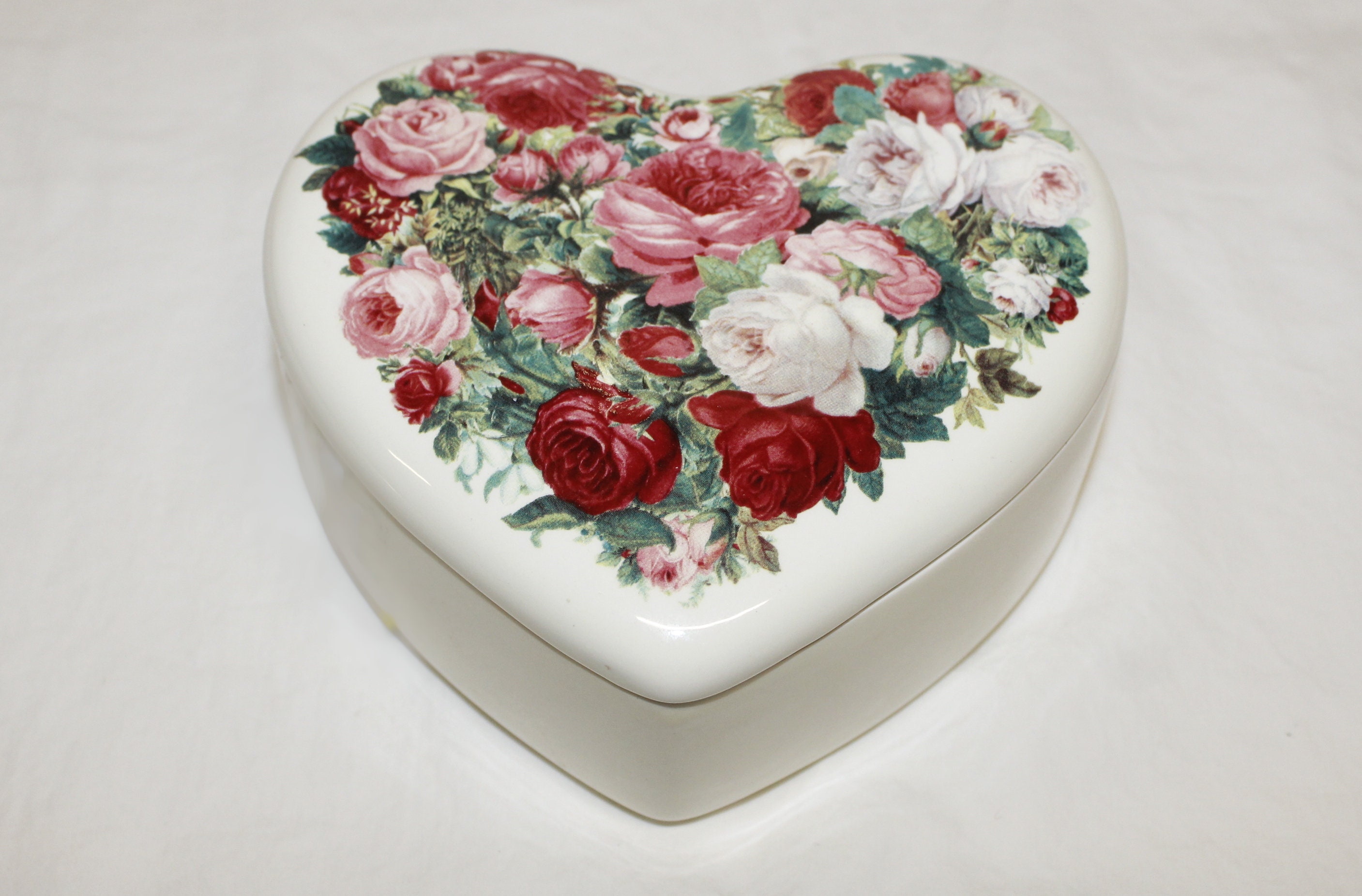 Ceramic Trinket Box Heart Shaped Lid Covered in Pink Roses | Etsy