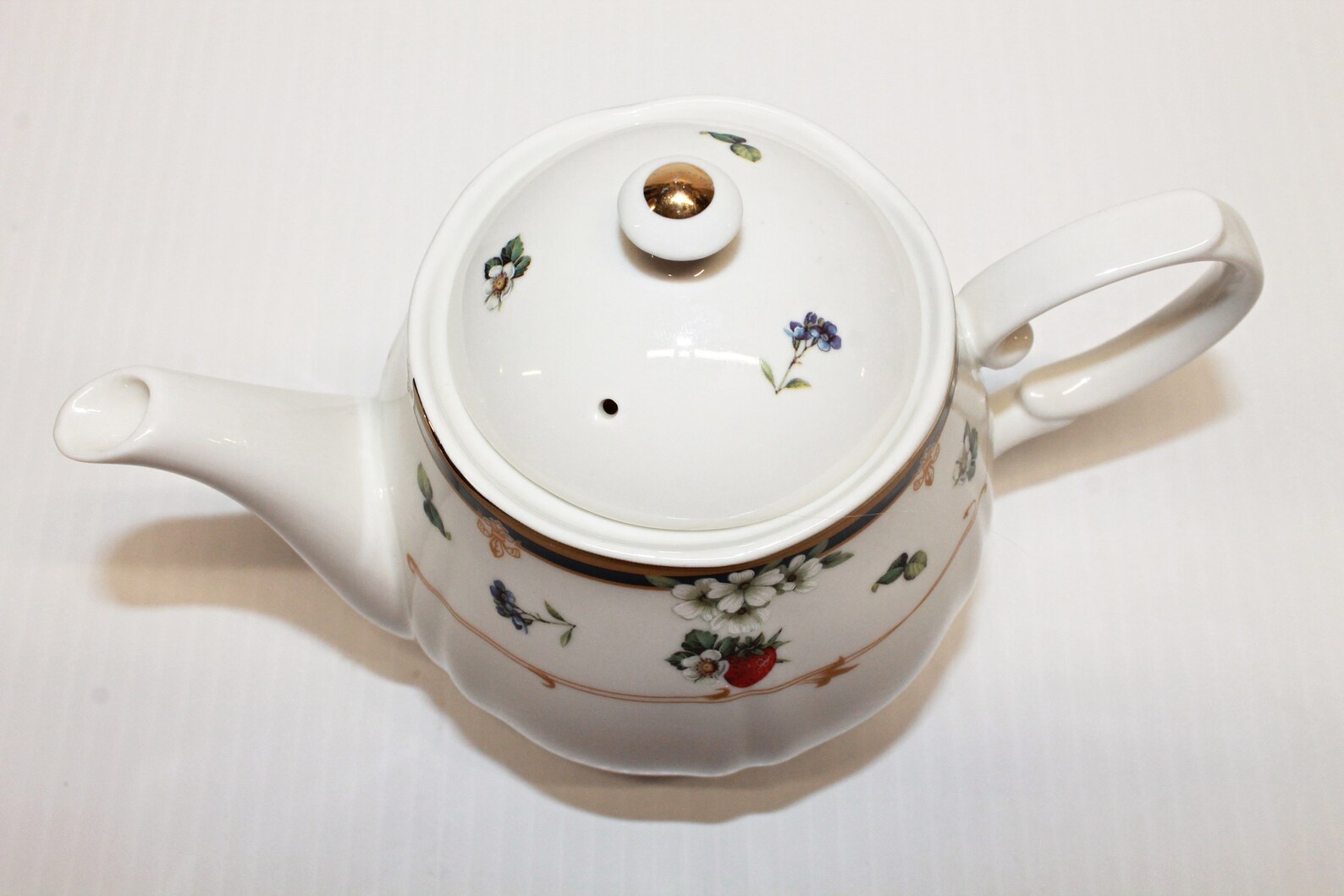 Vintage Giovanni Valentino Italy Tea Set, Teapot & 4 Cups, Bone China ...