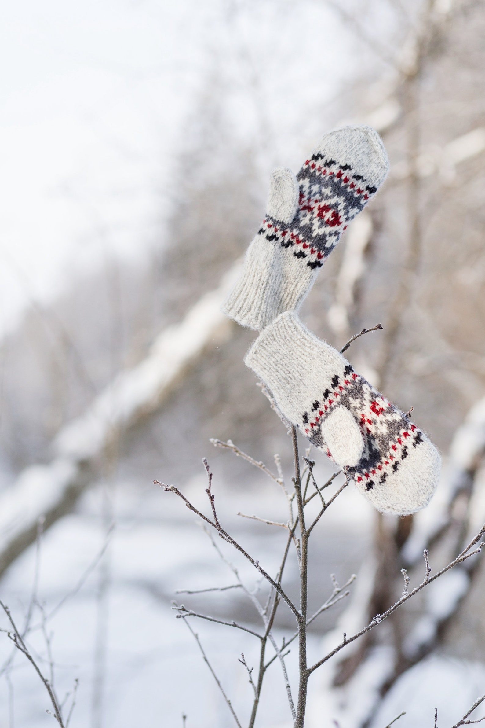Knitted Natural Wool Mittens, Scandi Style Warm Unisex Gloves, 100% ...