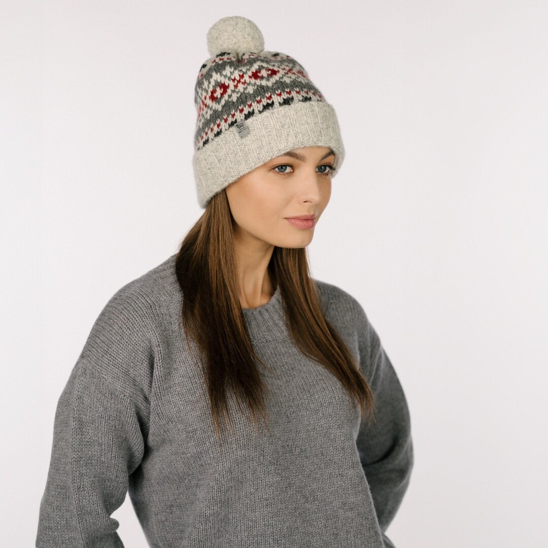 Organic Wool Cap, Knitted Bobble Hat, Unisex Warm Winter Cap, Vintage ...