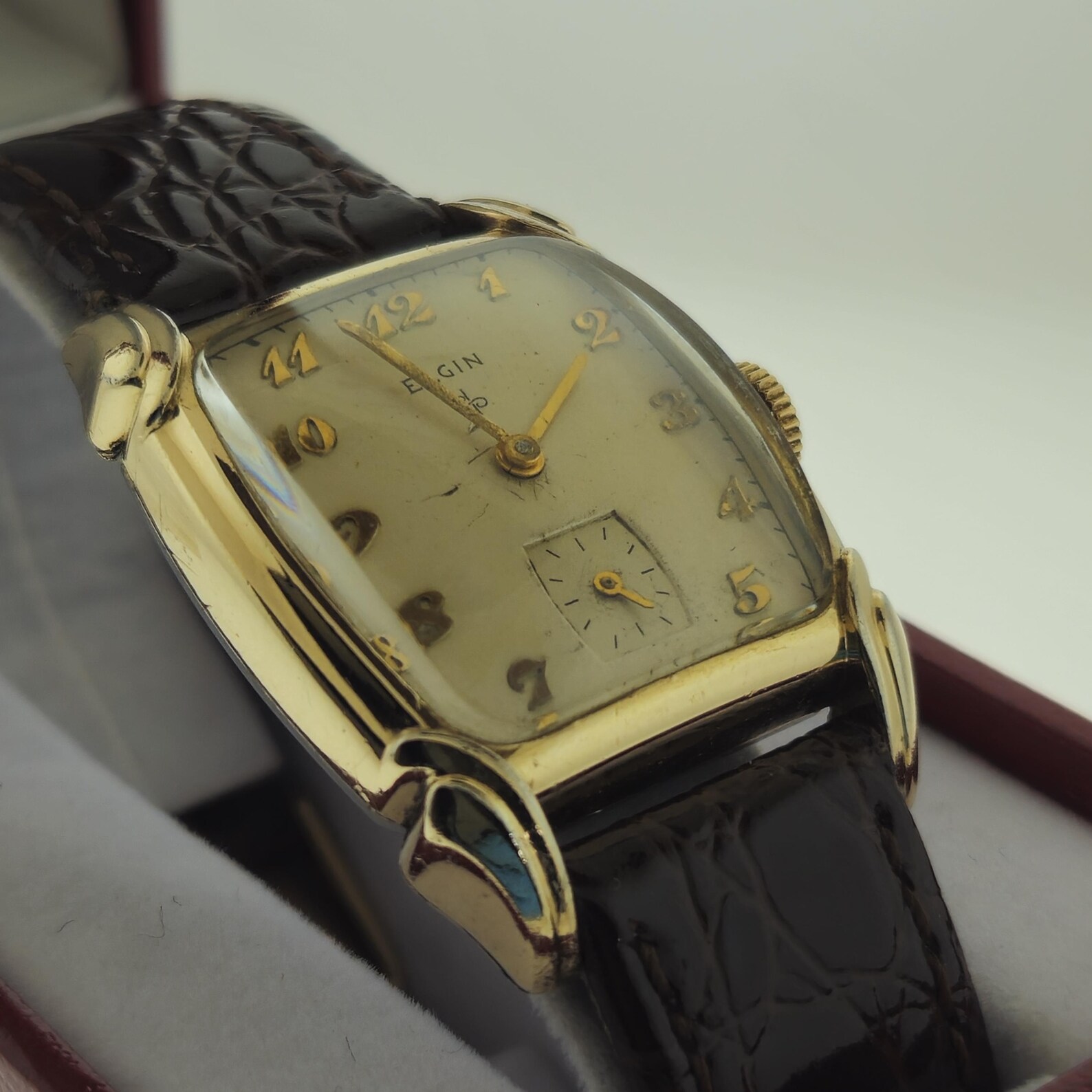 1950's ELGIN 15j 554 Manual WIND Tank Watch - Original Glass Crystal ...