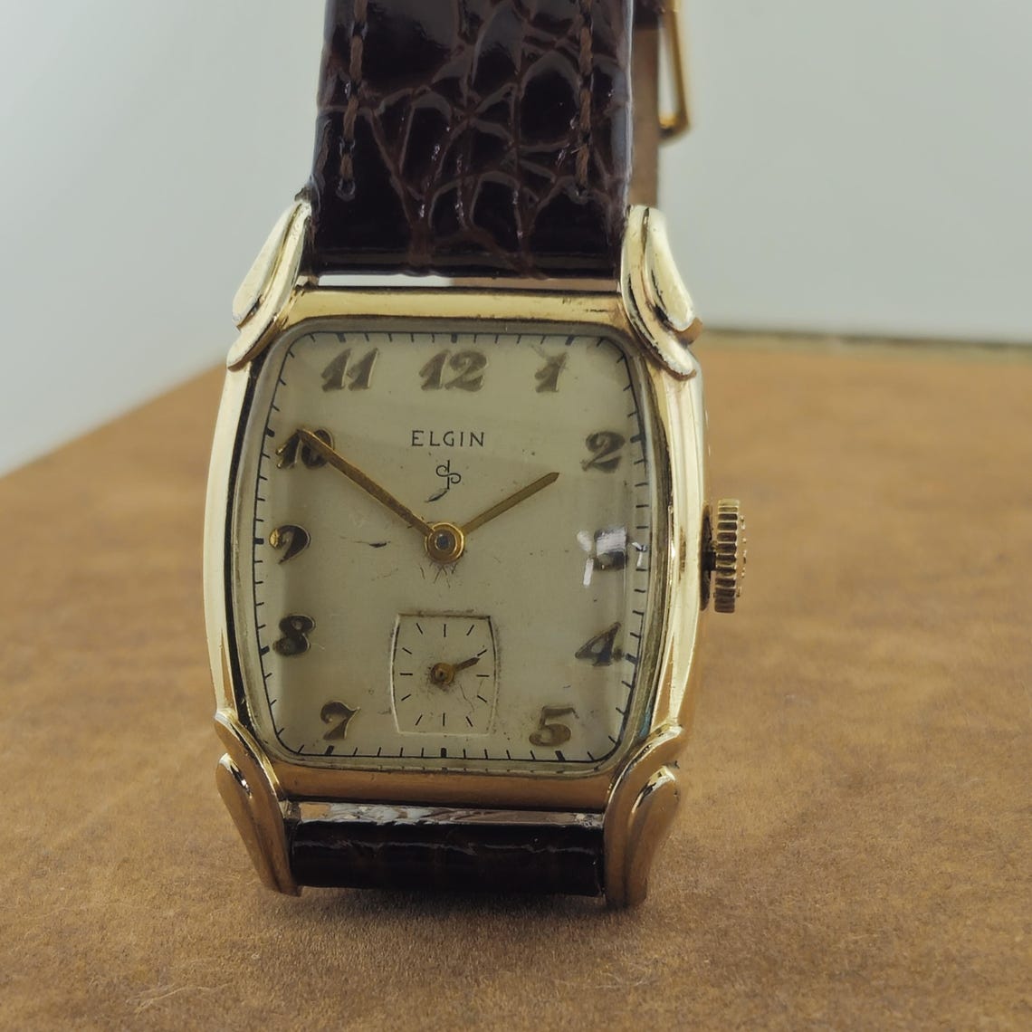1950's ELGIN 15j 554 Manual WIND Tank Watch - Original Glass Crystal ...