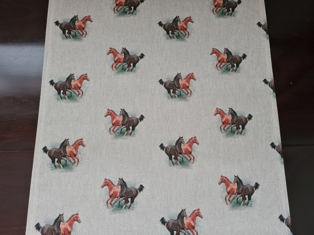 Horse Table Runner Natural Linen Look Fabric Table Sideboard Decor ...