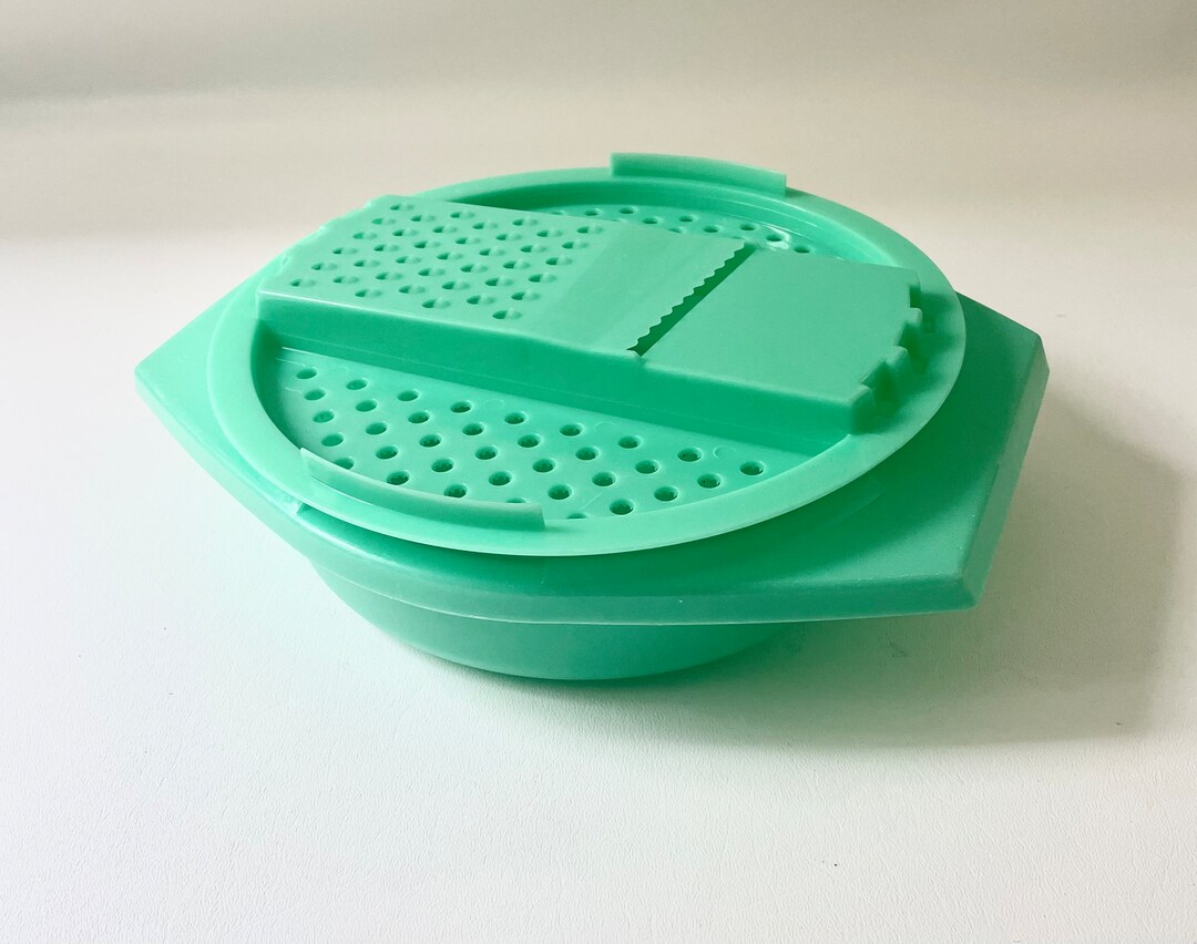 Vintage Jadeite Green Tupperware Shredder - Etsy