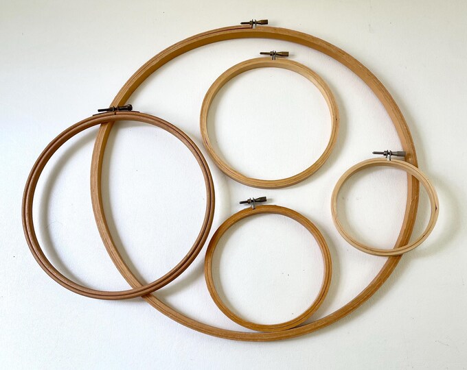 Set of 5 Wooden Embroidery Hoops - Etsy