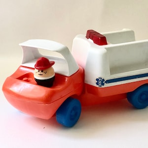 Vintage Little Tikes Ambulance With 1 Fireman - Etsy