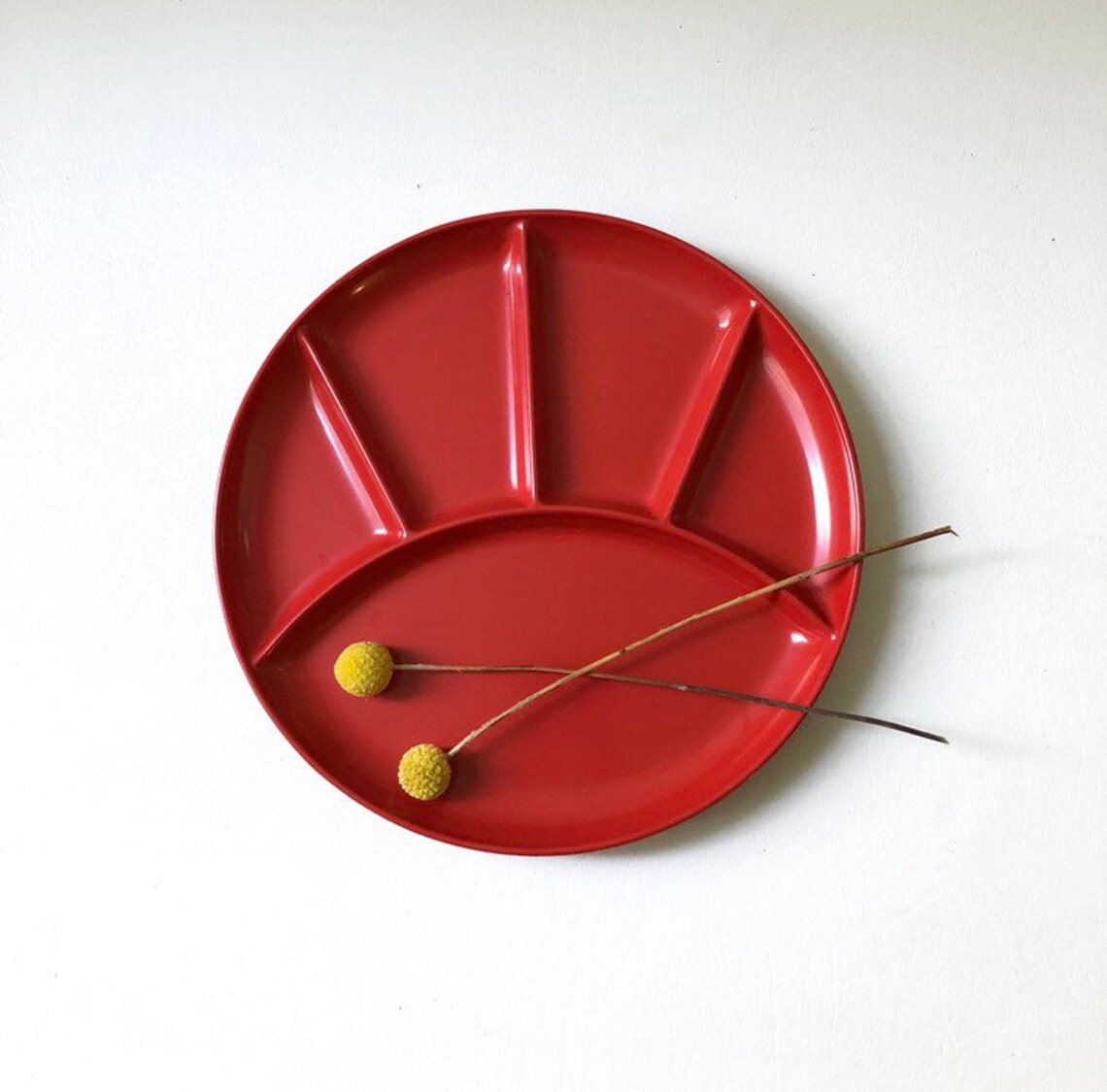 Vintage Set of Red Melmac Divided Plates - Etsy